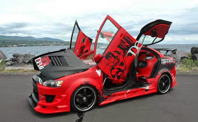 Modifikasi Mobil Mitsubishi Lancer - OtoNTips