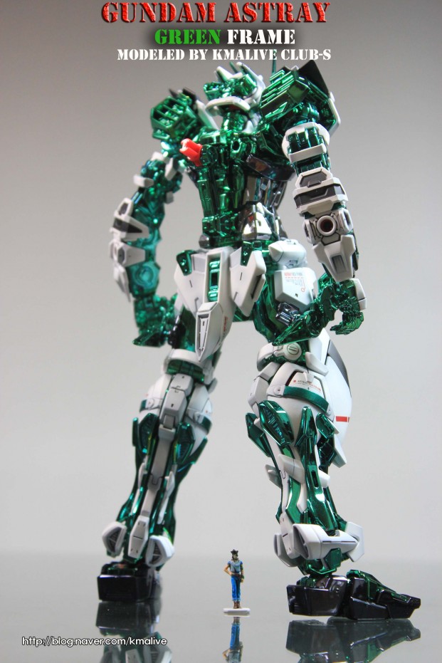 Custom Build: MG 1/100 Gundam Astray "Green Frame"