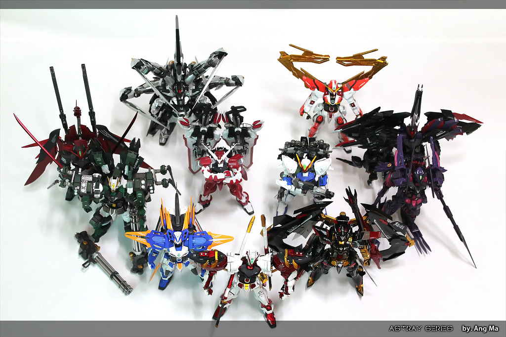 MG 1/100 Gundam Astray Series by Ang Ma Image Gallery