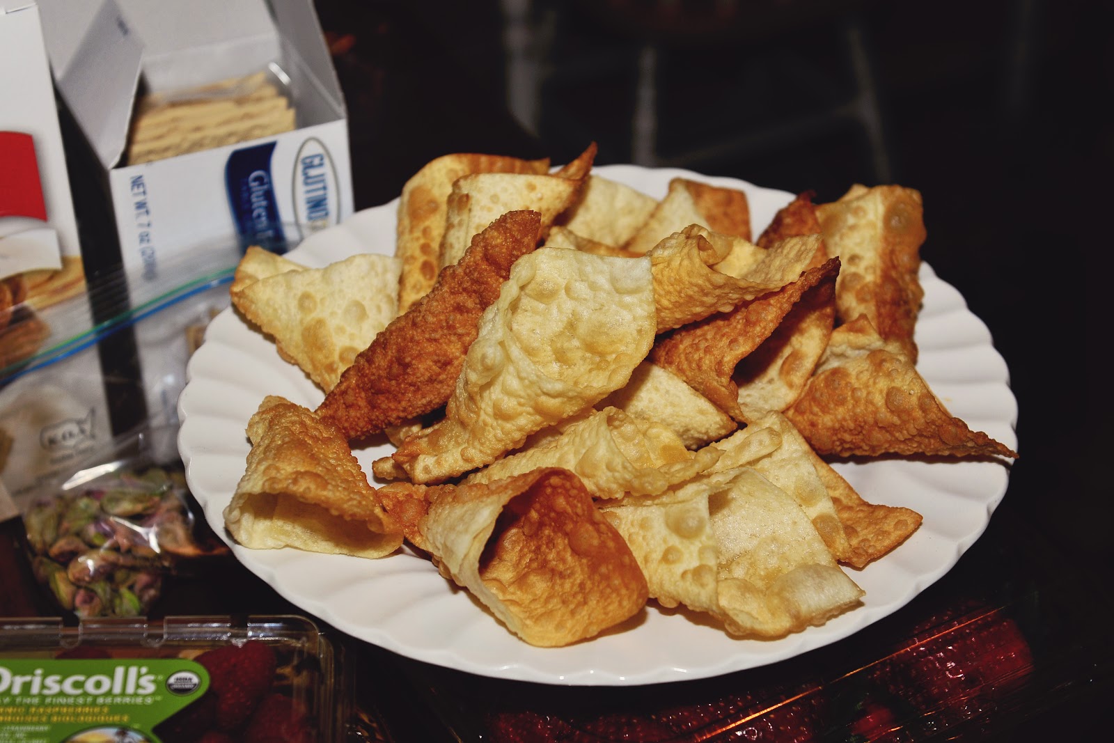 Simply Gourmet: How to Make Wonton Cones