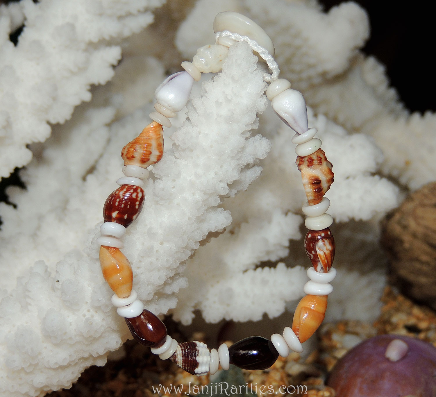 Kahelelani & Sunrise shell jewelry by.... Janjira: Hawaiian shell bracelets