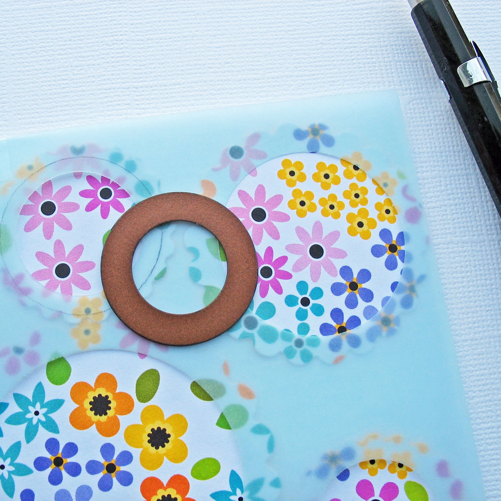 Card-Blanc by Kathy Martin: Hand Stitching Tutorial