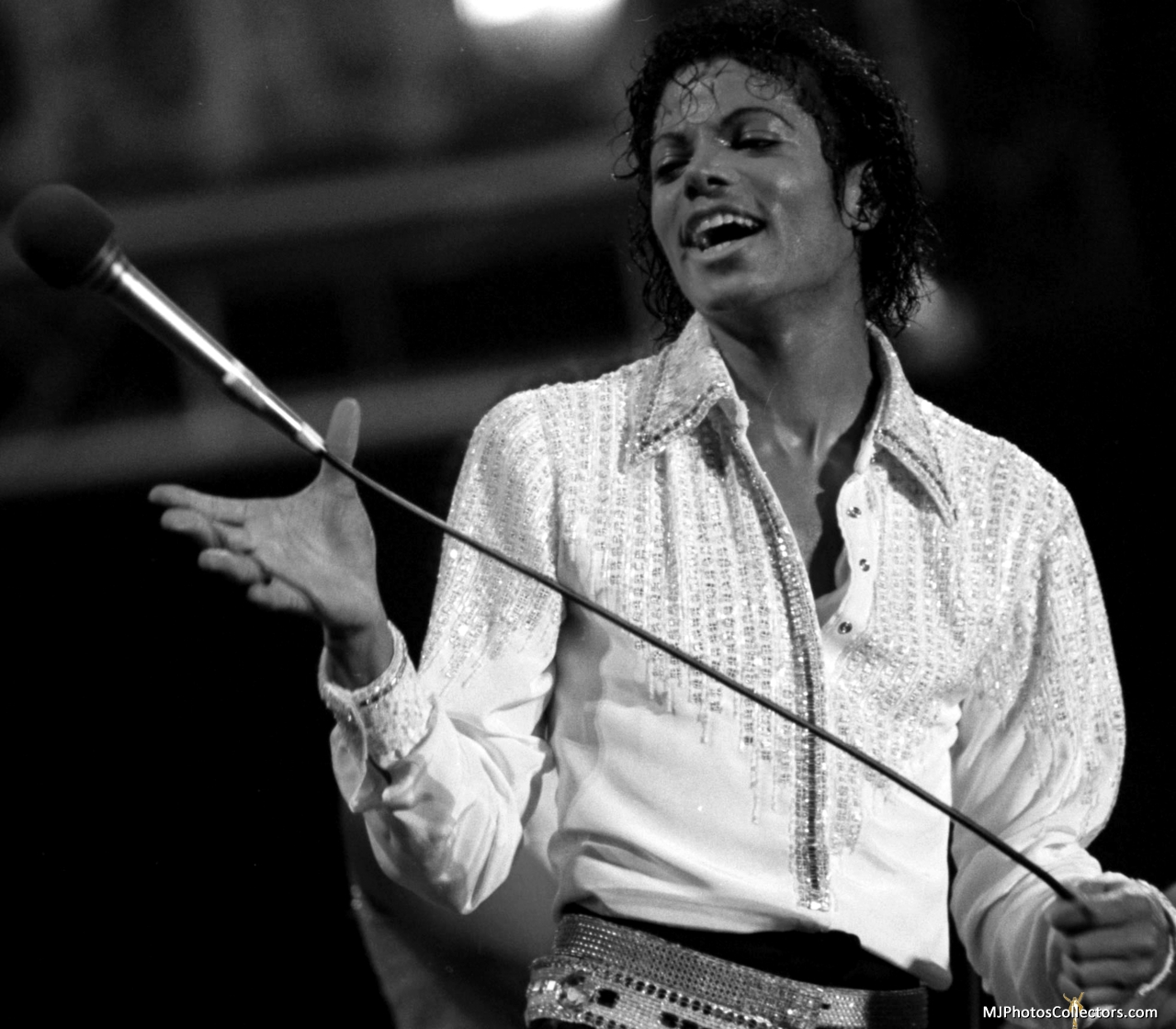 MJJ Photo Gallery: Michael Jackson - Victory Tour (The Jackson Tour)