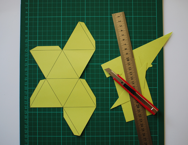 DIY : un mobile so graphic! - Initiales GG ...