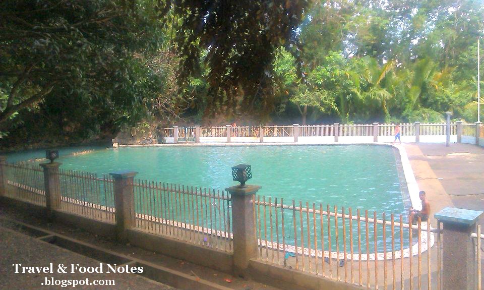 Relaxing Morning at Cambuhawe Spring Swimming Pool - The Biyahero