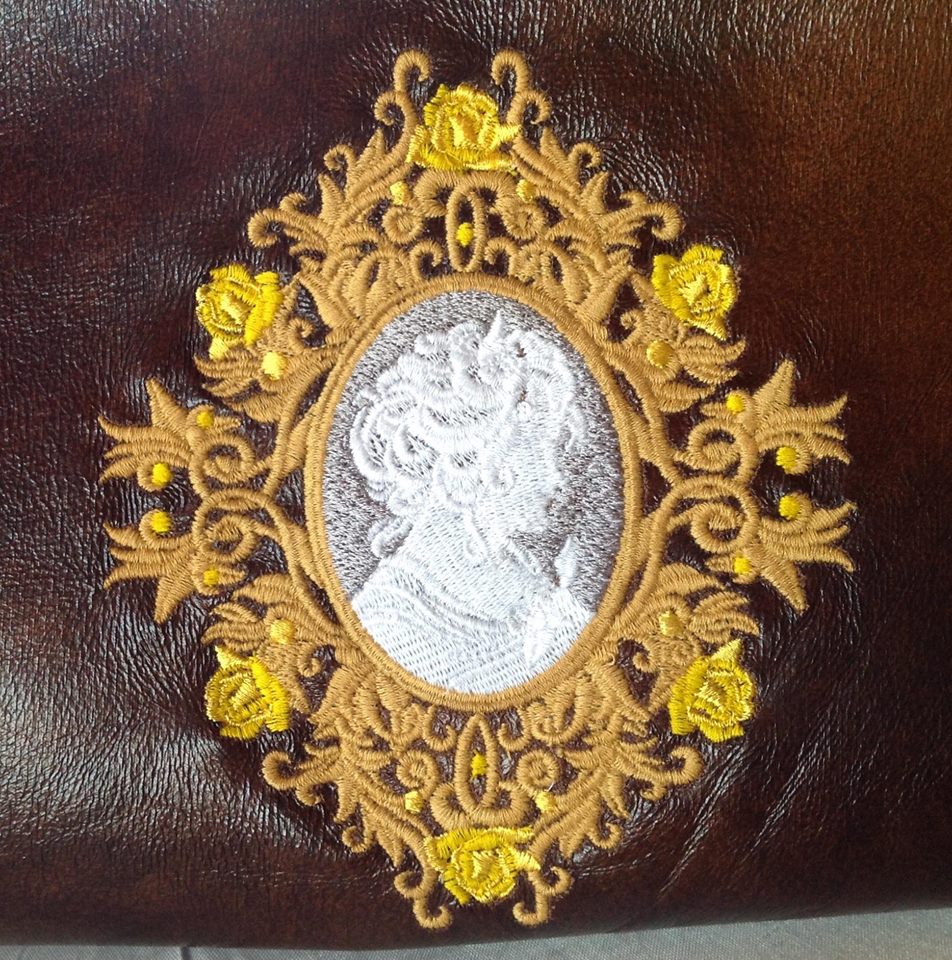 Quiltessa: Patchwork palette: Leather bag #2 with embroidered cameo