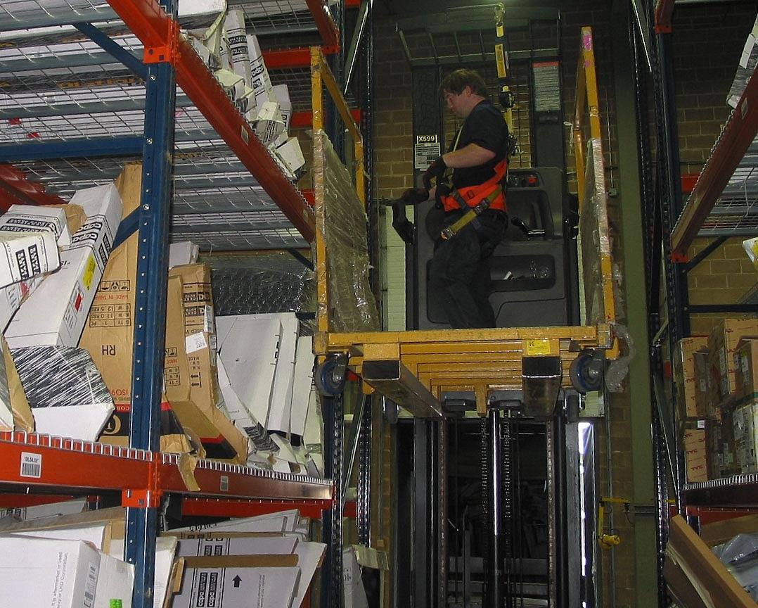 MEC&F Expert Engineers : Worker with Nature's Answer fell 10 feet from ...