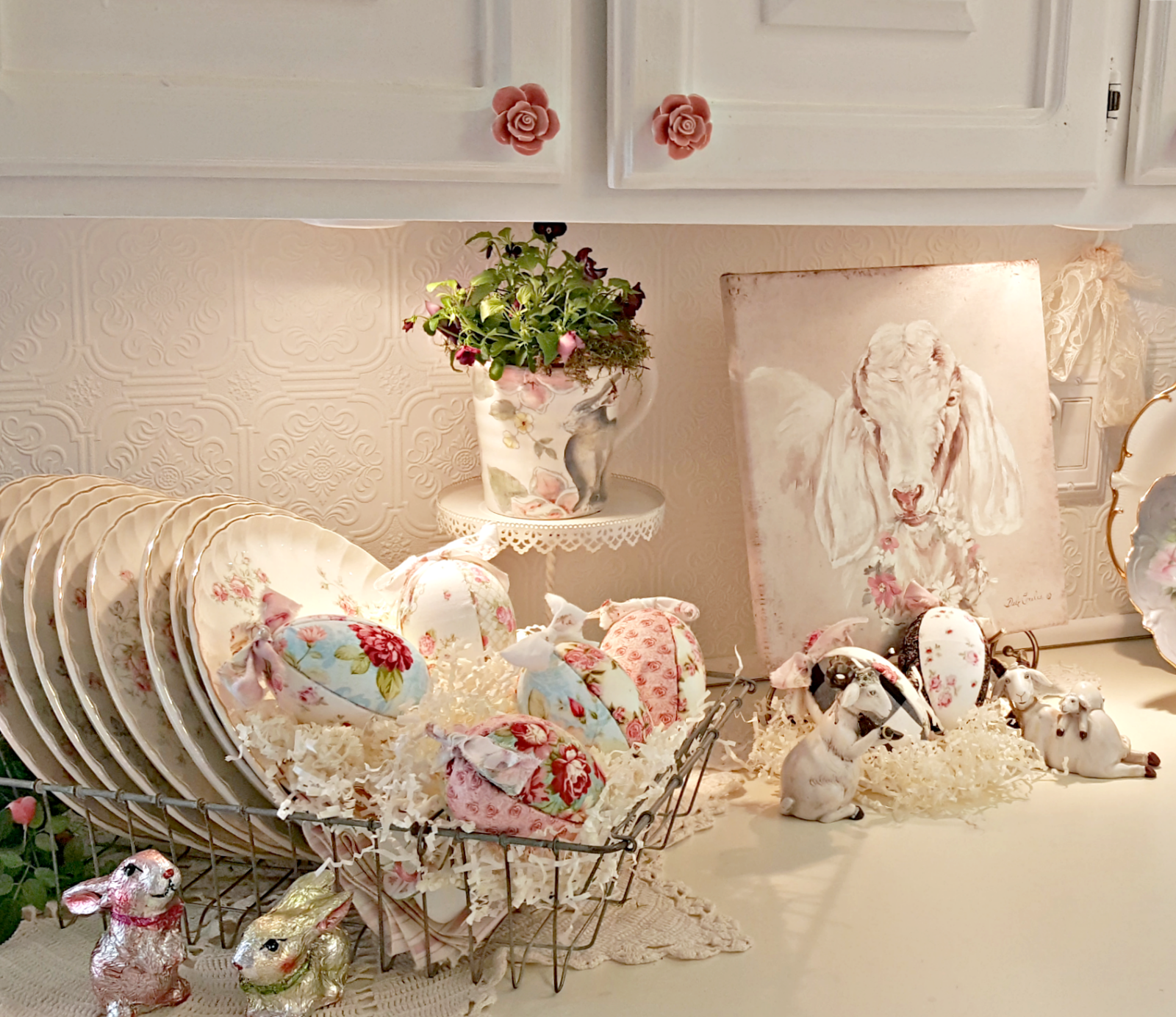 Penny's Vintage Home: Cottage Style Easter Eggs from Fabric Scraps