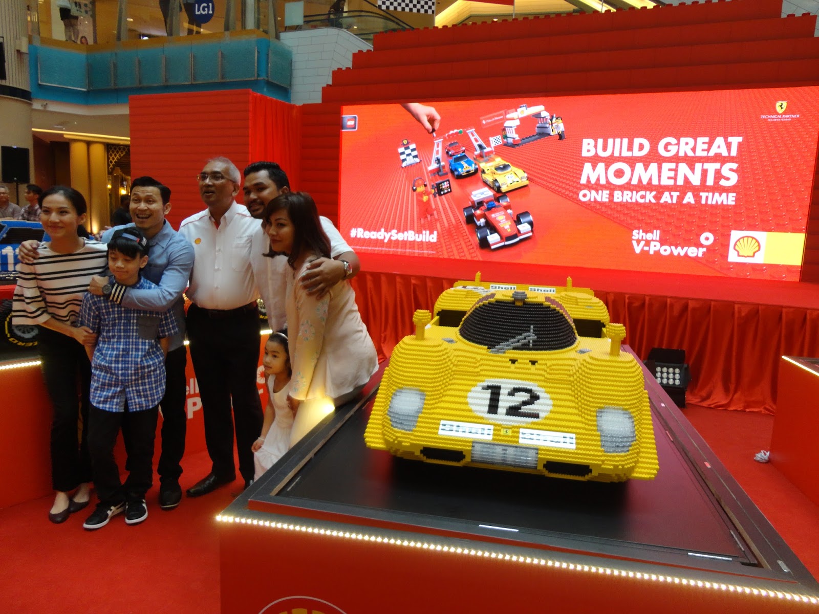 Motoring-Malaysia: Shell Launches the Shell V-Power LEGO Collection ...