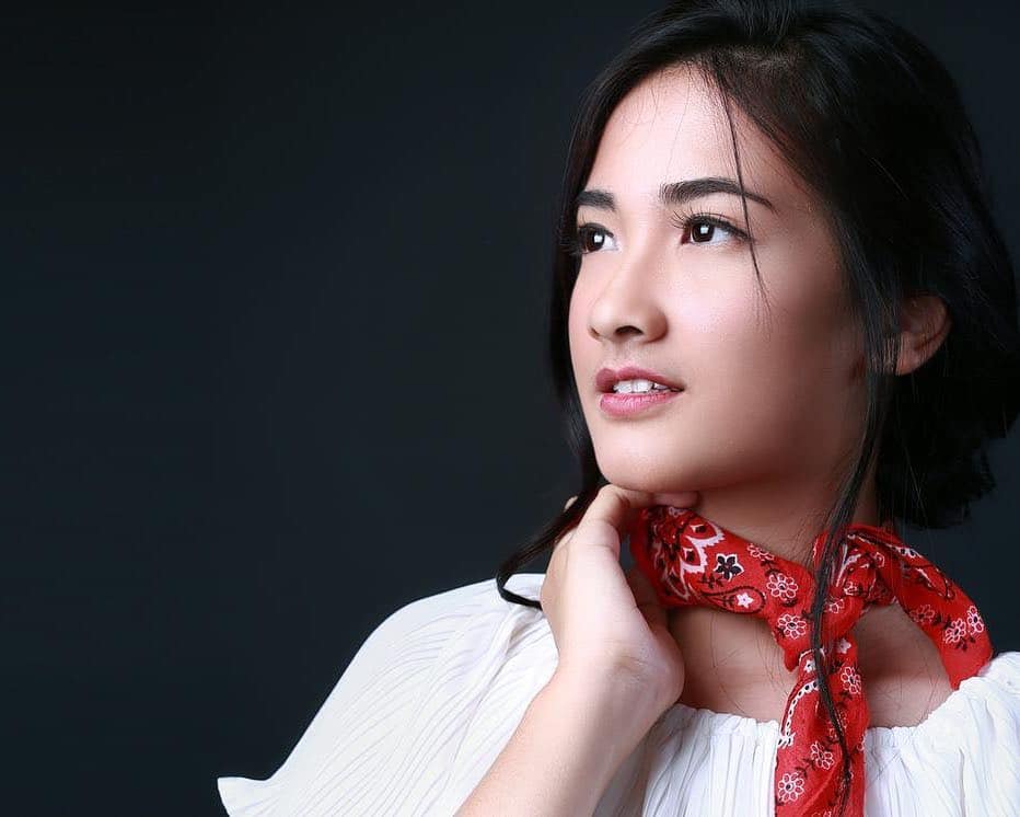 Biodata Nadya Arina Lengkap, Agama, Umur, Pacar, Foto dan Akun ...