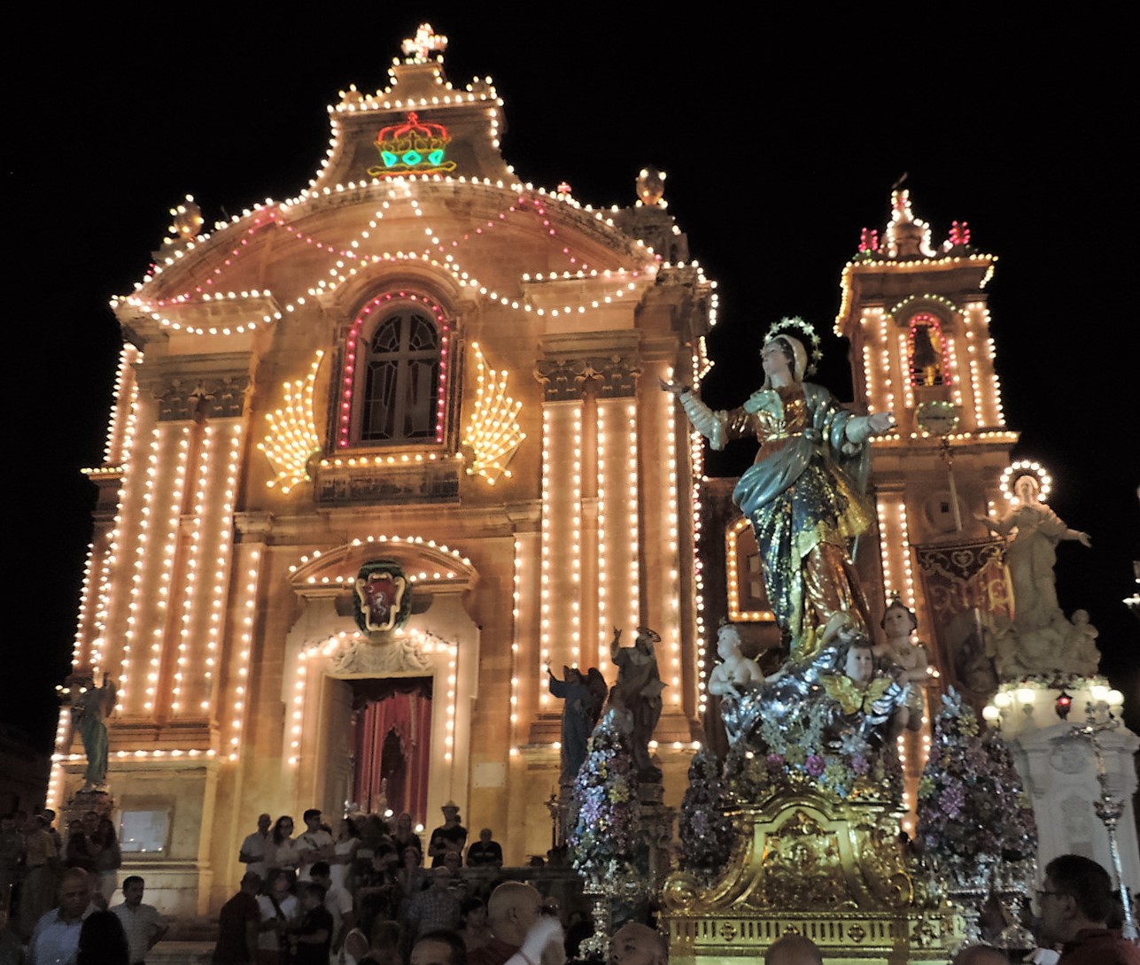 Dun Giljan's Blog: Festa time in Malta - part 3