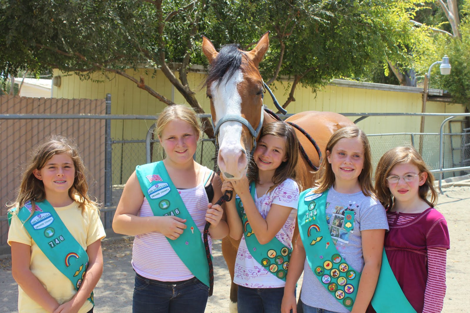 HUNTINGTON BEACH GIRL SCOUT TROOP 746: EARNING THE HORSE RIDER BADGE