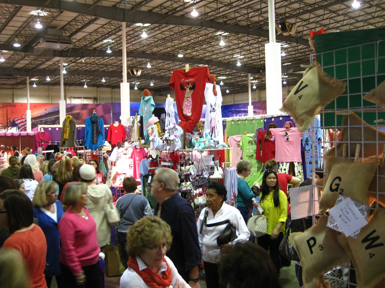 Happily Ever Crafter: The Bizarre Bazaar-A Richmond Tradition