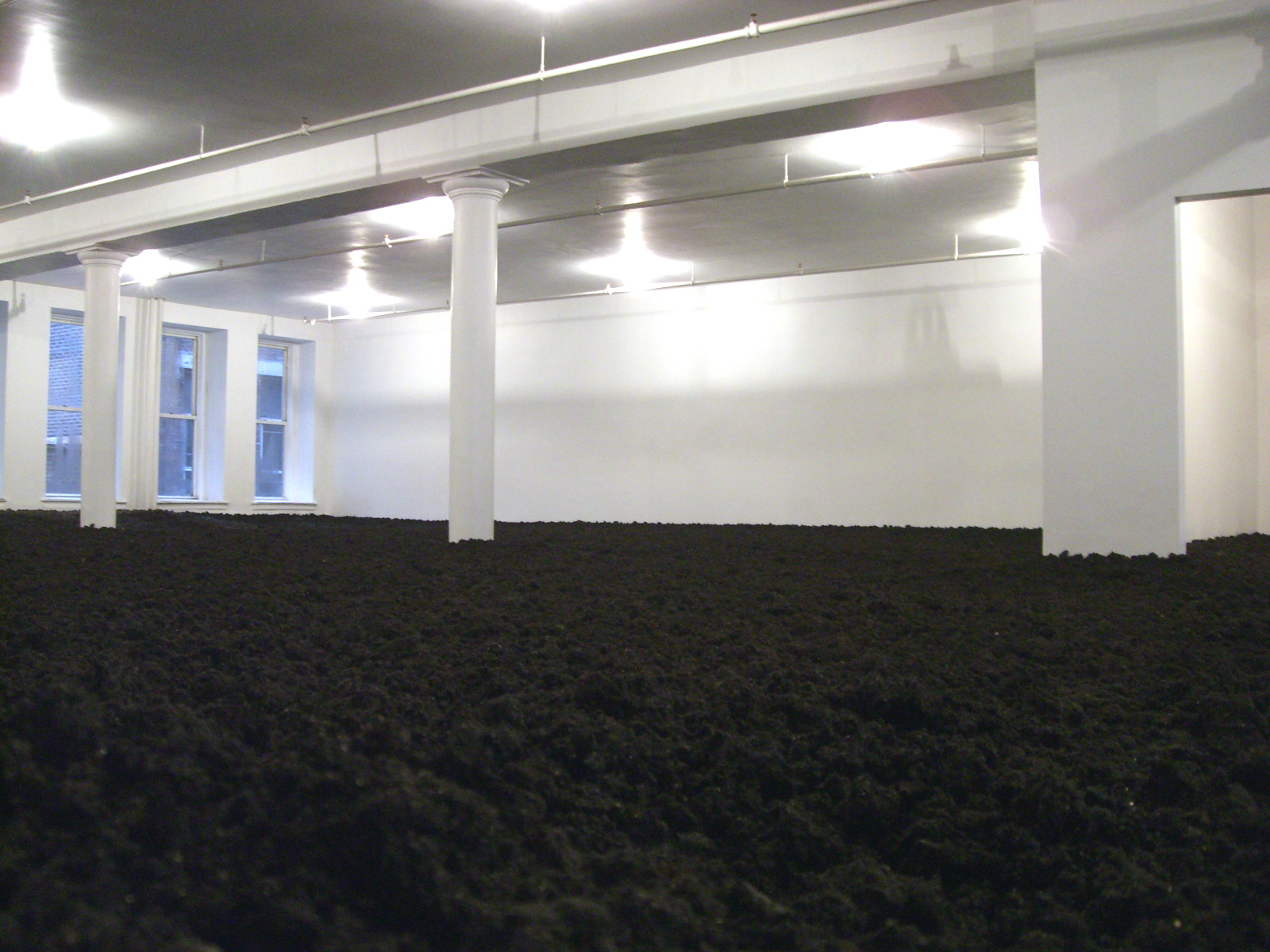 Référentiel: Walter de Maria - Earth Room