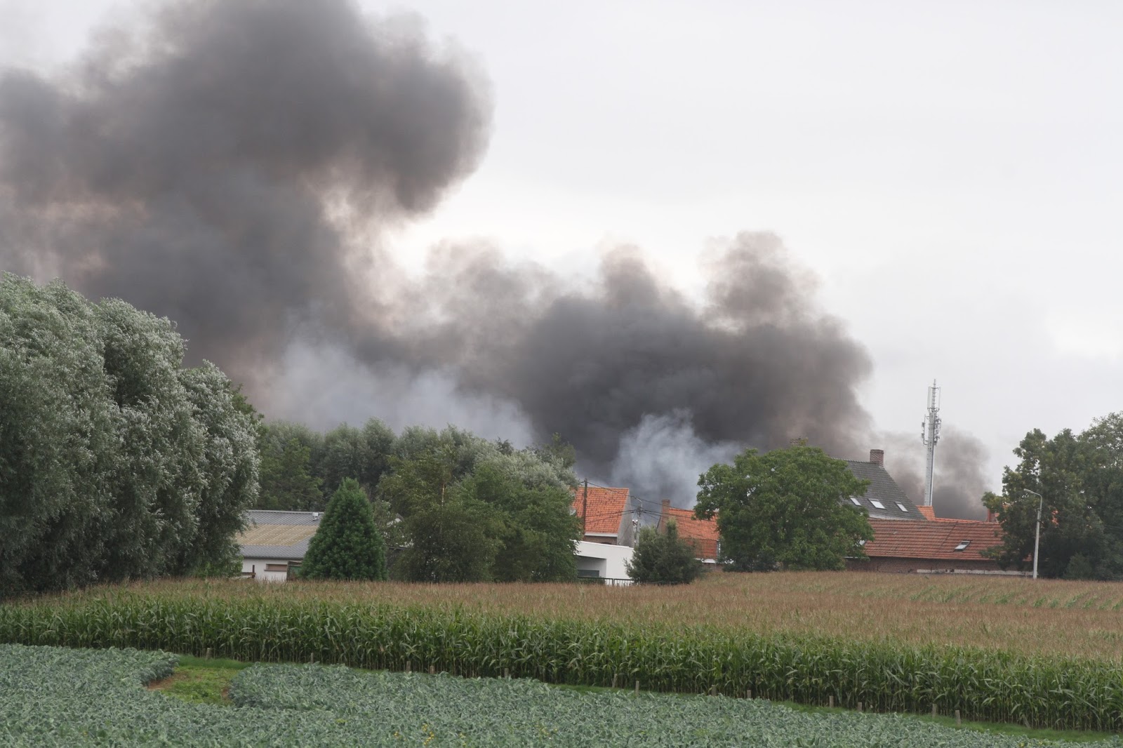 STOP AUX NUISANCES DE L'USINE CLAREBOUT - WARNETON (B): 2015-09-07 ...