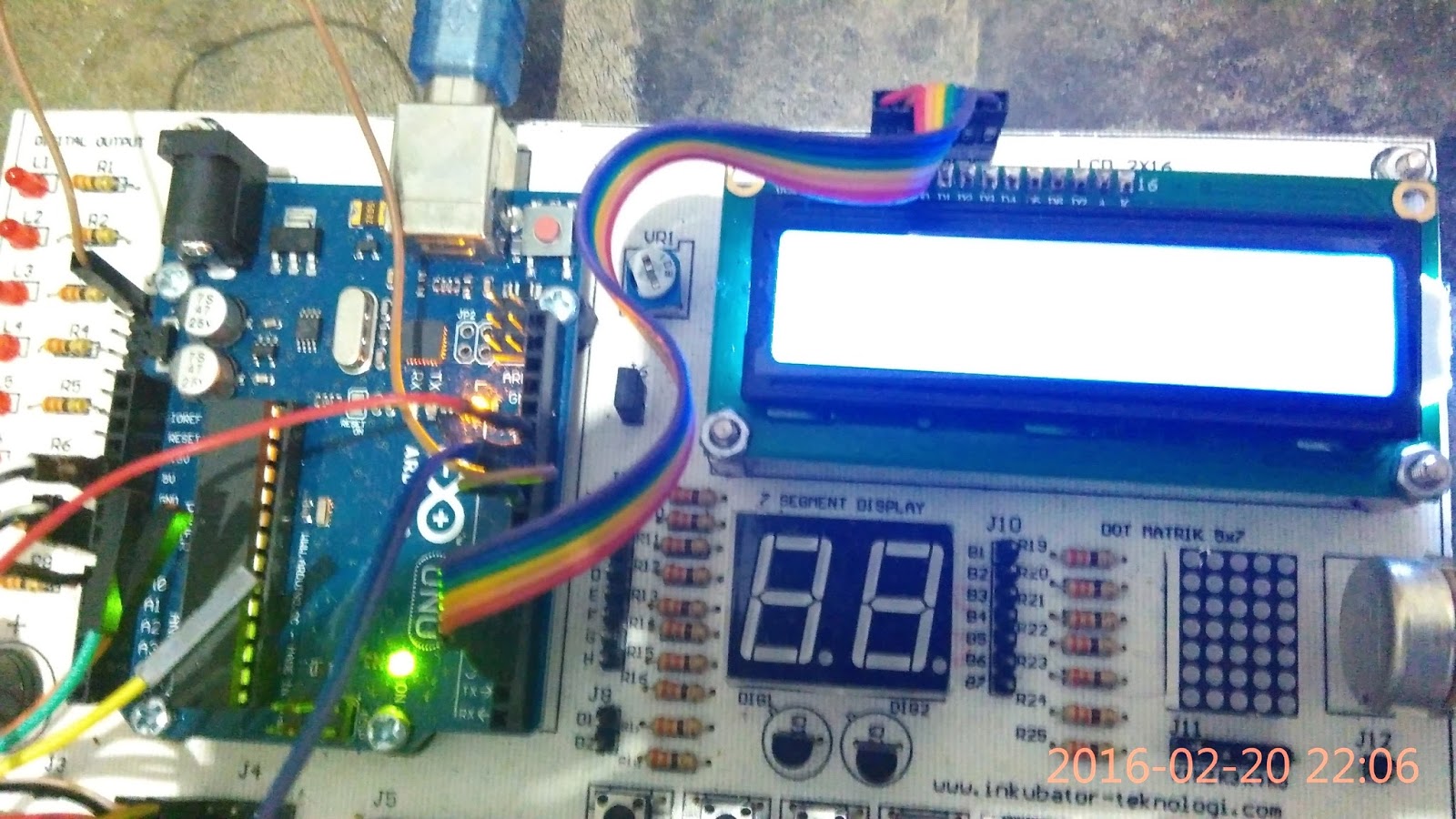 Buka Pikiran Arduino Project Termometer Dengan Arduino Dan Ic Suhu Lm35