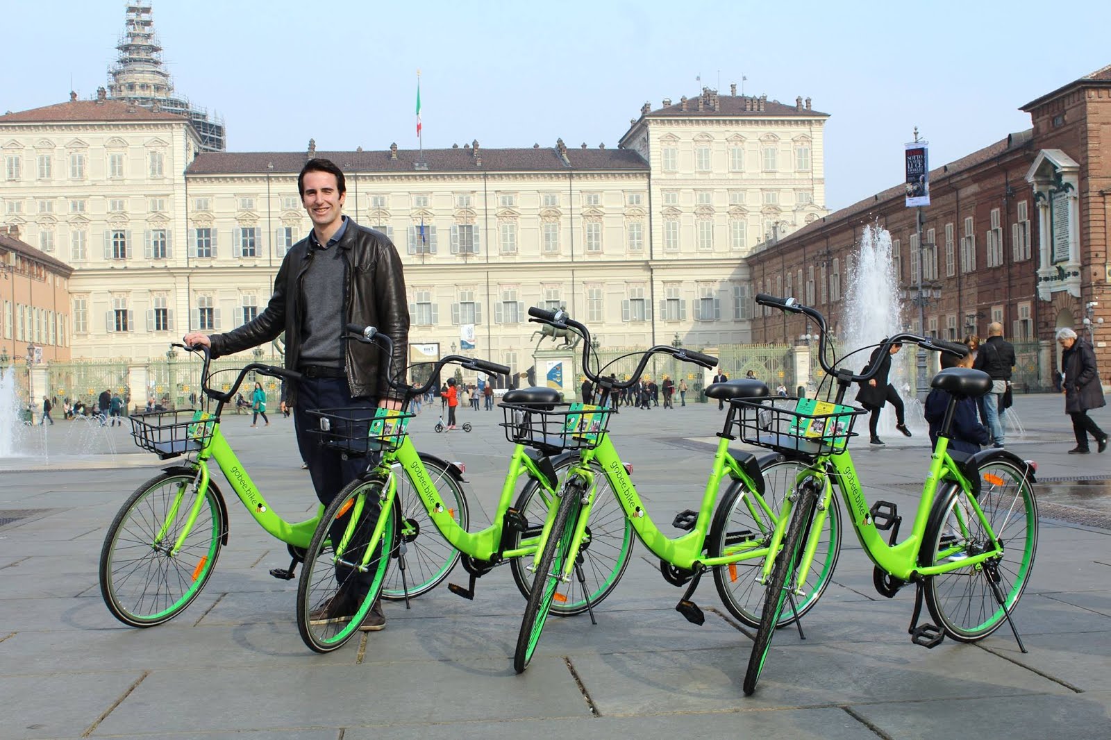 GOBEE.BIKE: LE BICI SENZA STAZIONI ARRIVANO A TORINO. PRIMA CITTÀ ...