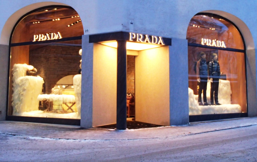 Vis ma vie en Suisse: Saint Moritz où le diable skie en Prada