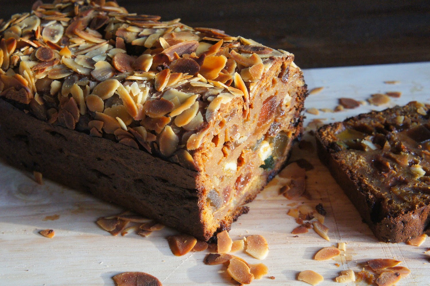 Pudding au pain d'épices et fruits confits