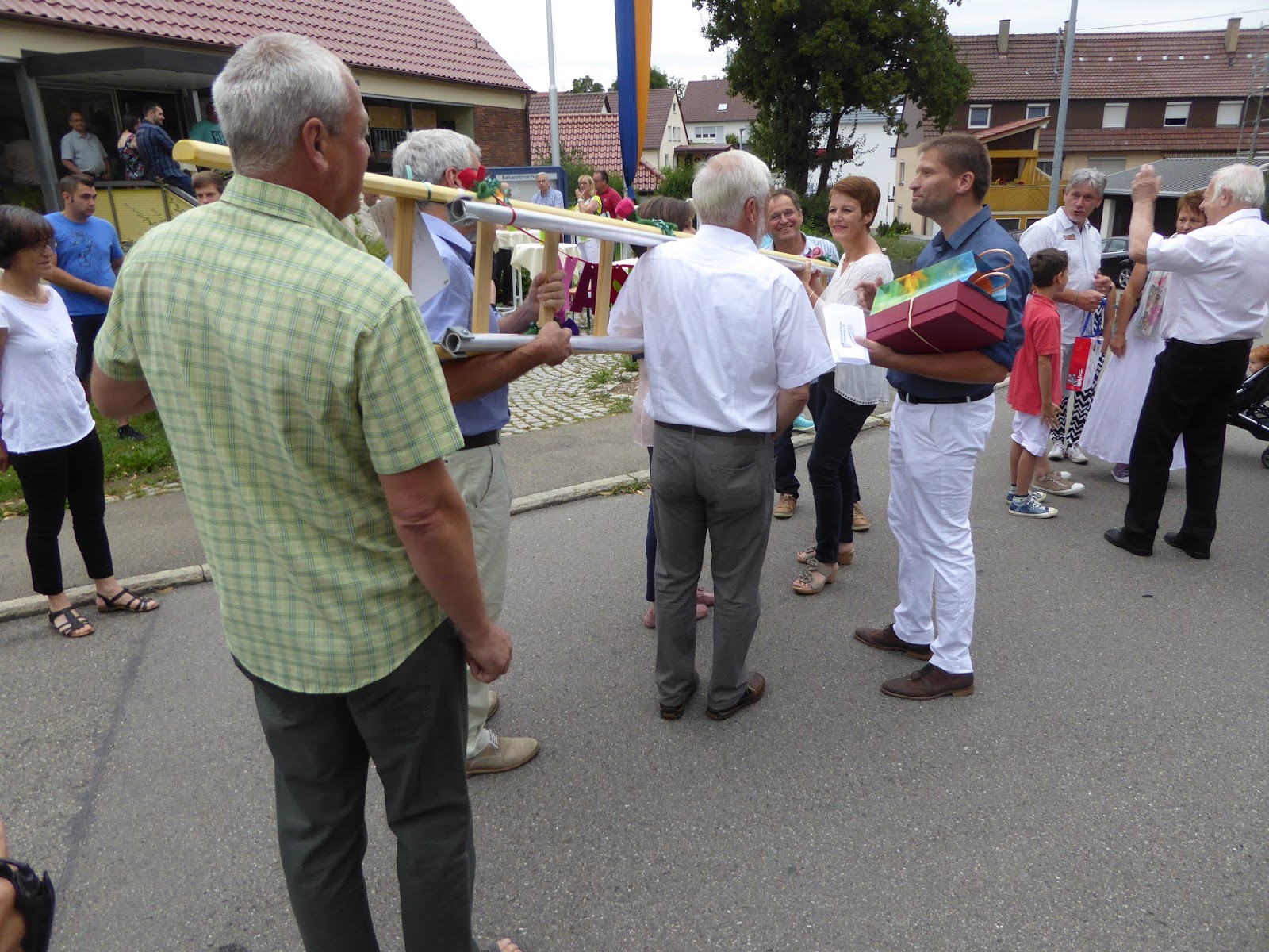 Altenburg am Neckar: Frank Hofacker 40