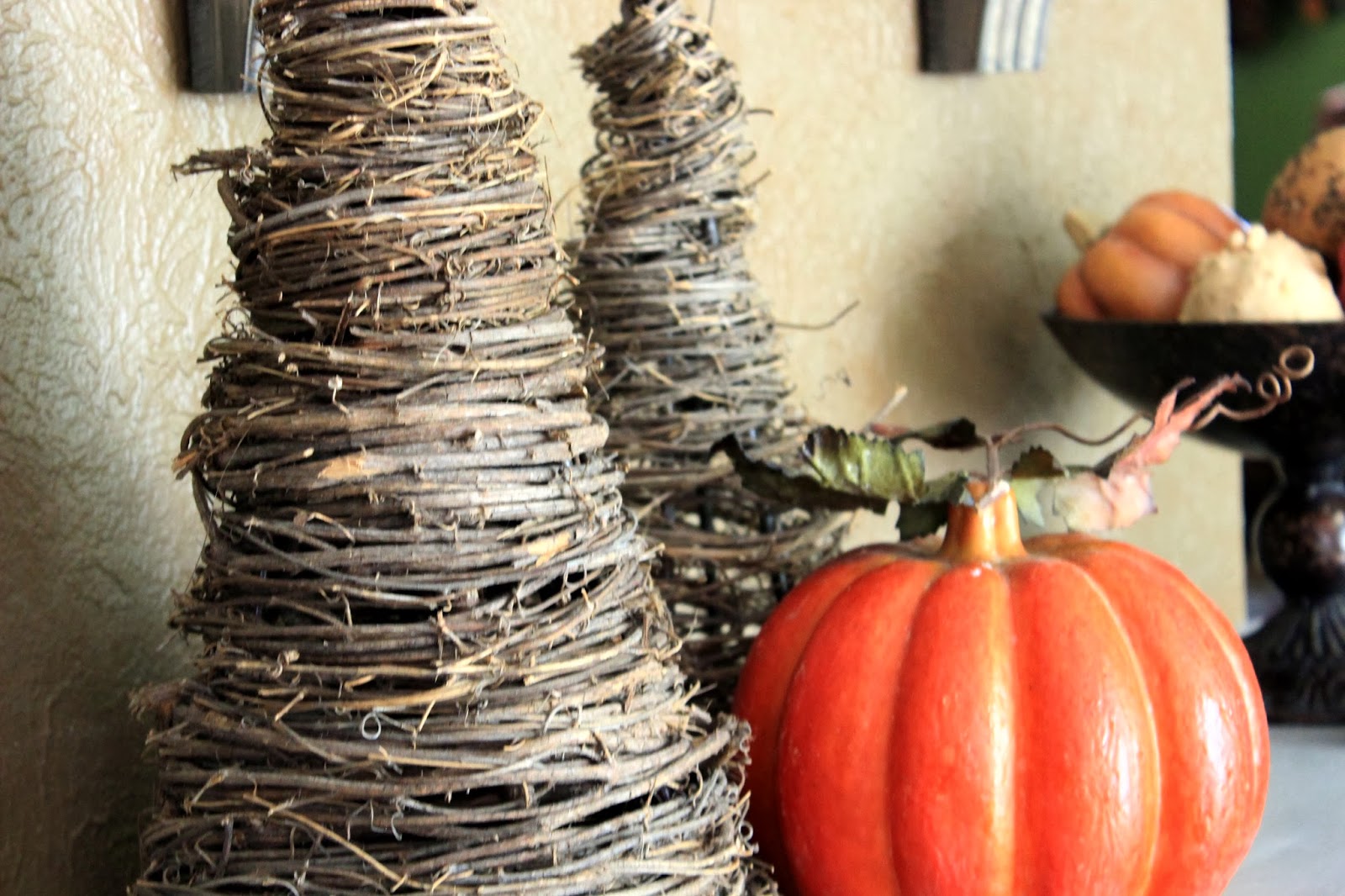 The Decorating Chica: Visions of Fall