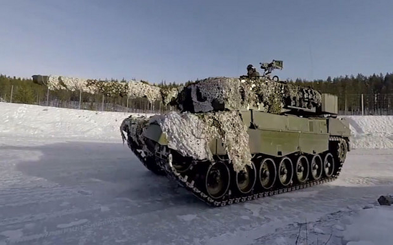 desarrollo defensa y tecnologia belica: US tanks get fast and furious ...