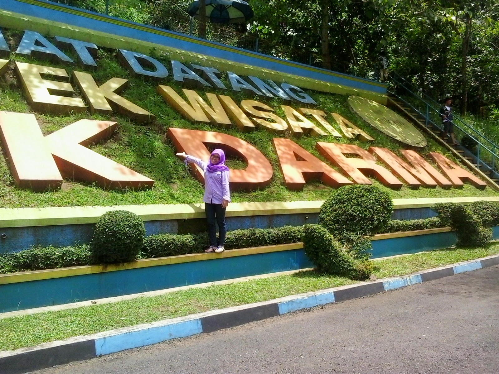 Yunny Nuraeni: INDAHNYA PEMANDANGAN WADUK DARMA KUNINGAN