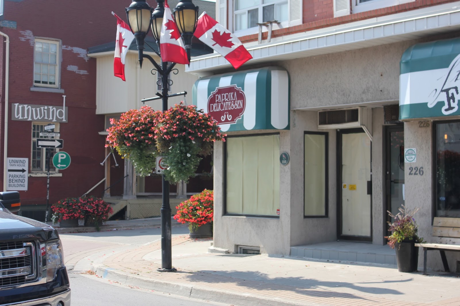 Business Spotlights - Tom's Top 10 Business Services Directory