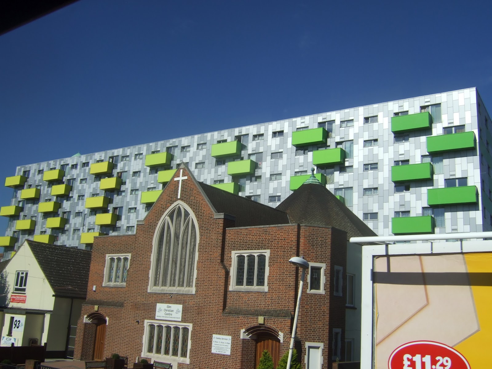 London buses one bus at a time: the return: The Number 387 Route