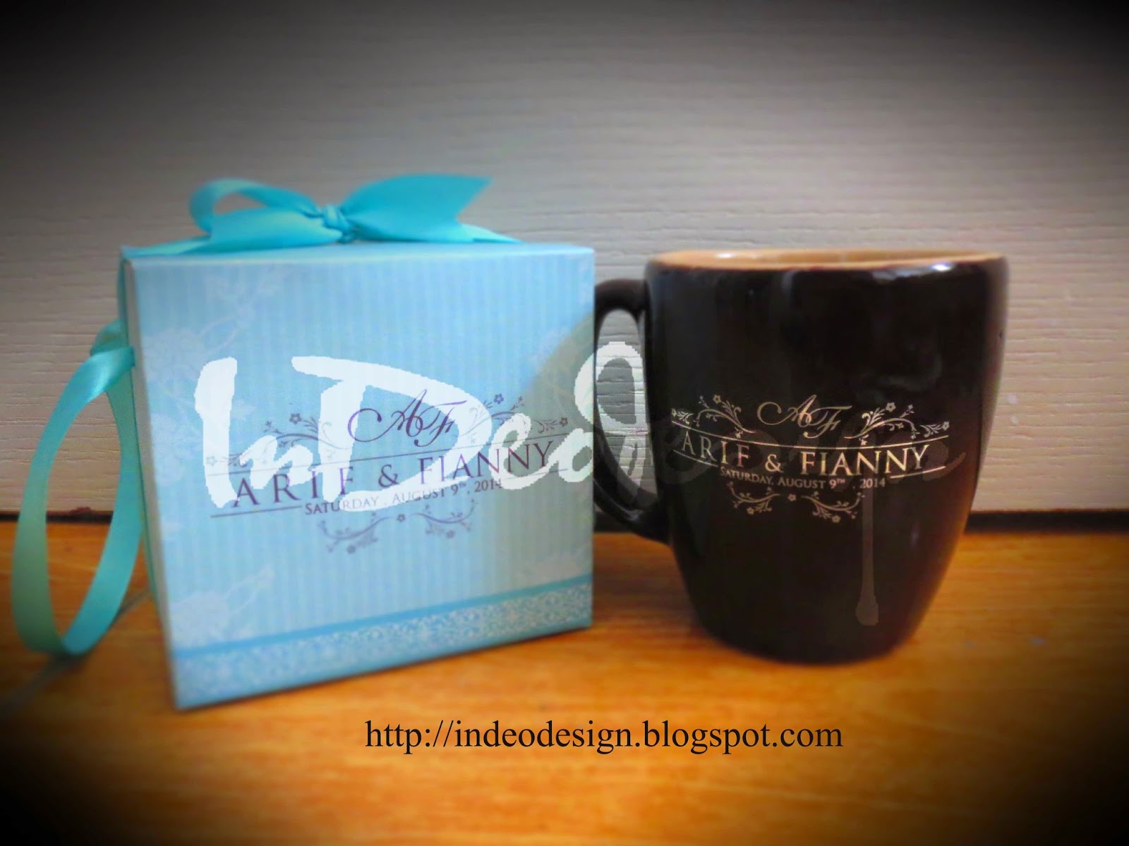 InDeodesign Creative Souvenir: InDeodesign Souvenir - Mug With Box