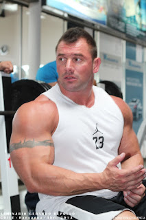 Muscle Gods: Gerardo Repollo