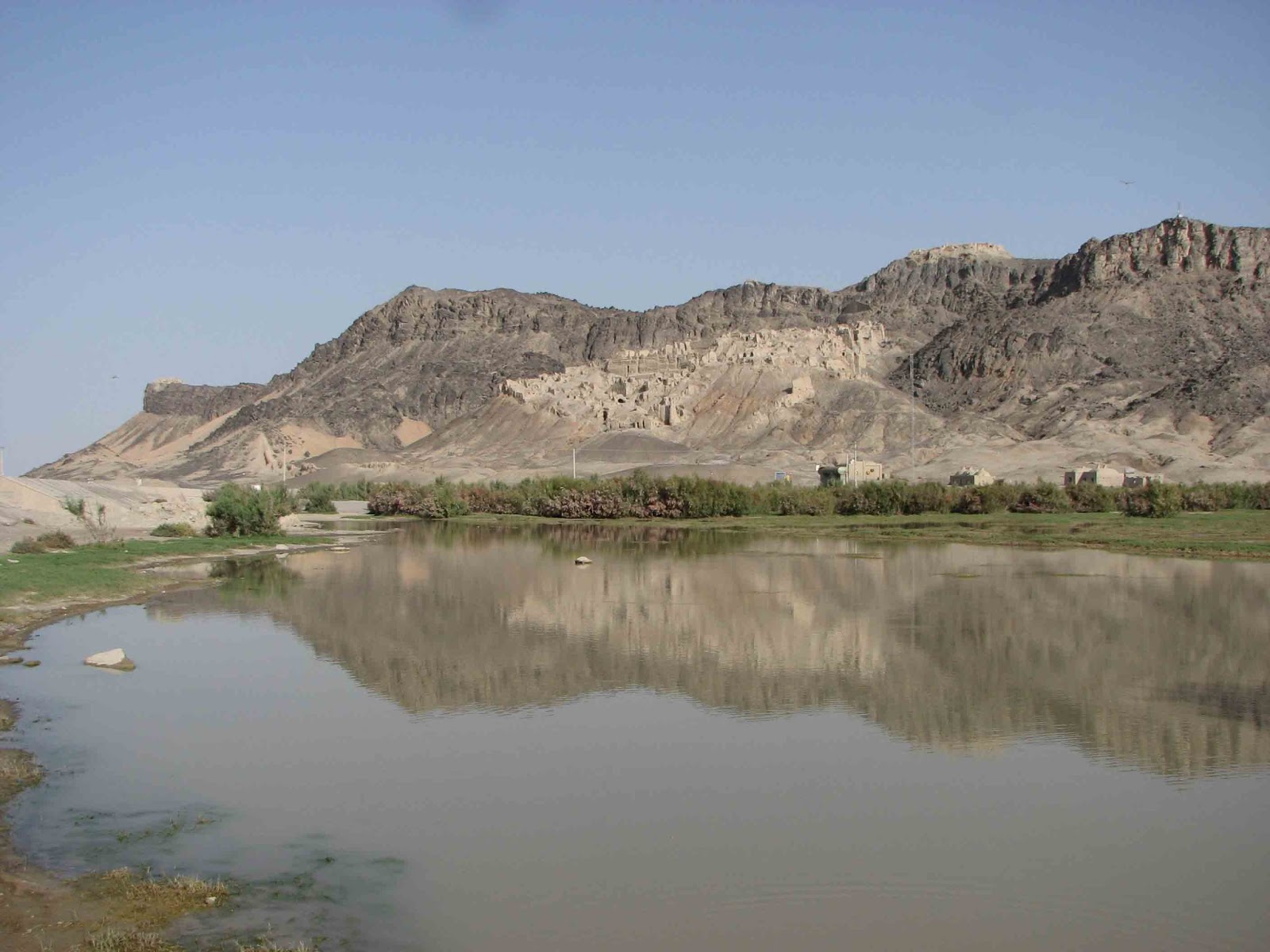 Zoroastrian Heritage: Pahlavans & Sakastan 1. Introduction