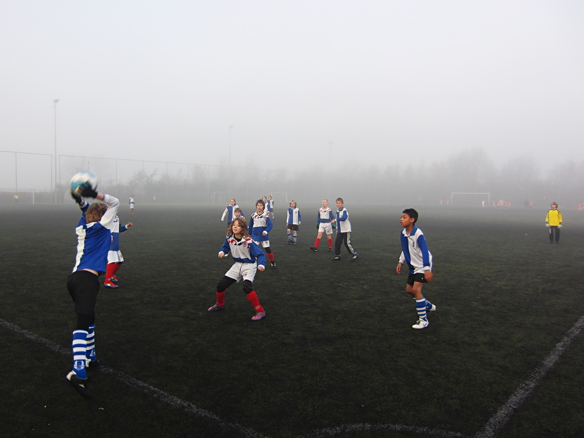 VV Helpman E6 2011-2012: november 2011