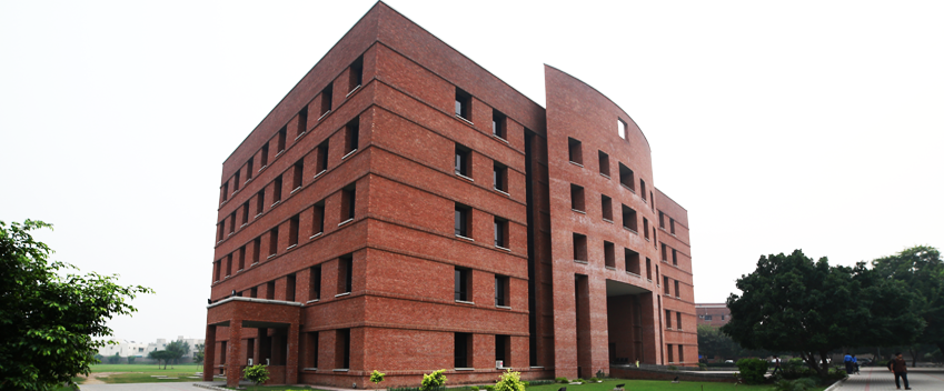 niche life: LUMS ACHIEVE HIGHEST PASS RATIO IN CSS EXAMS 2016
