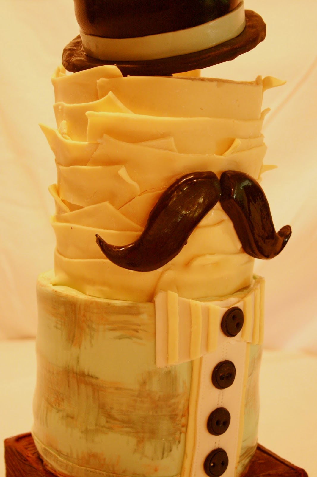 Kim's Cake Studio: Little Man Mustache and Top Hat cake