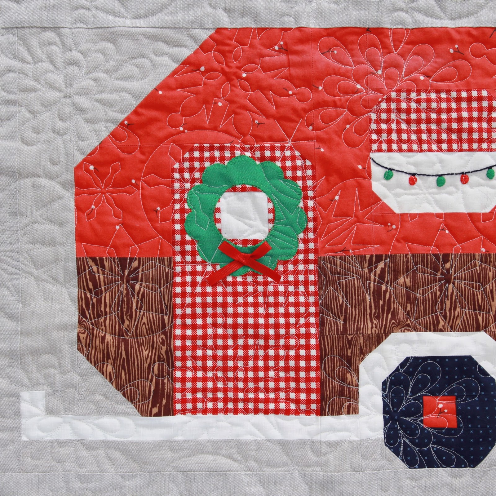 Pen + Paper Patterns: Christmas Up North Quilt [Plus Wreath & Holiday ...