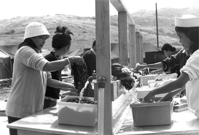 Người Tỵ Nan : Camp Pendleton 1975