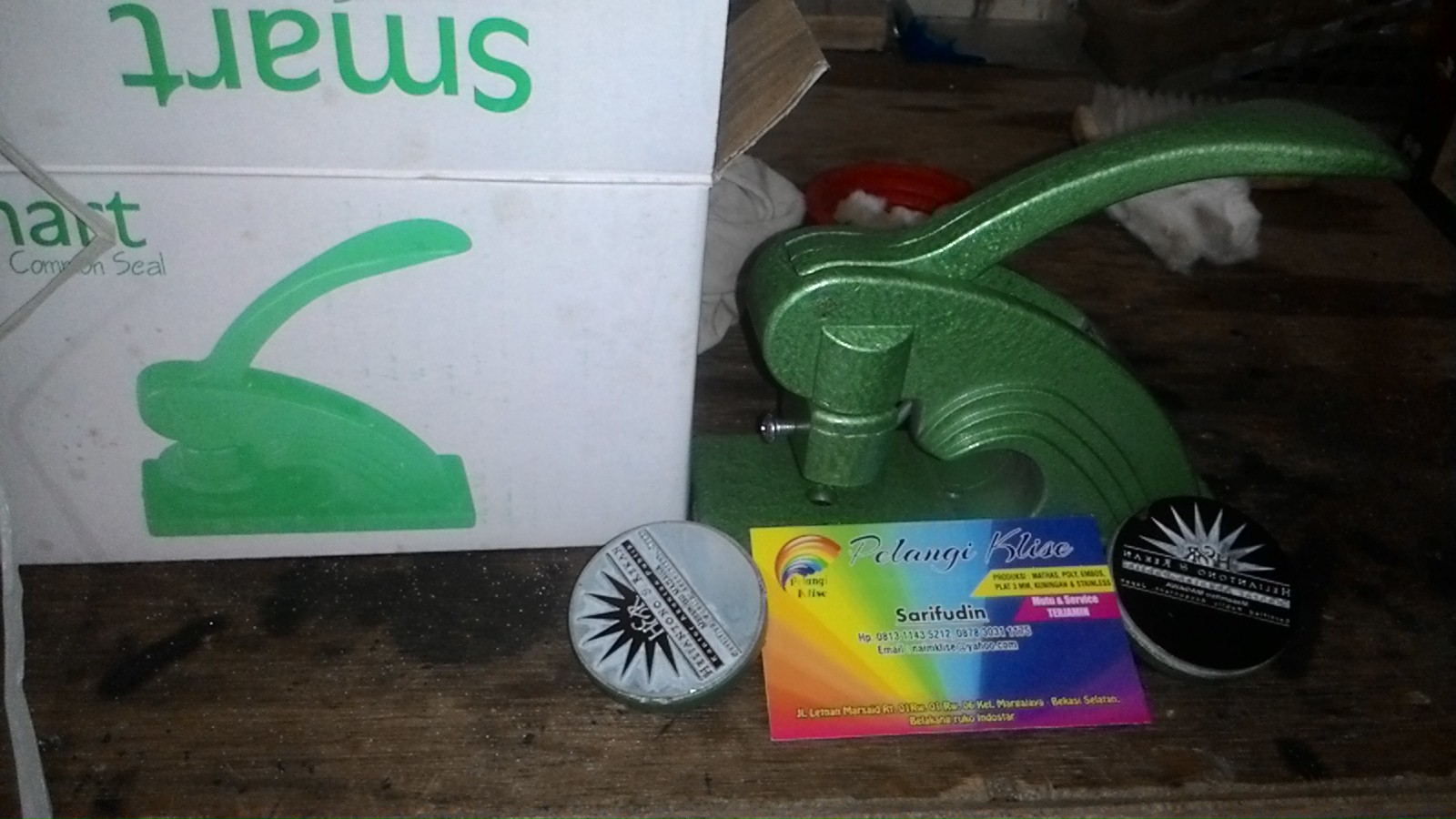 KURNIA KLISE POLY EMBOS