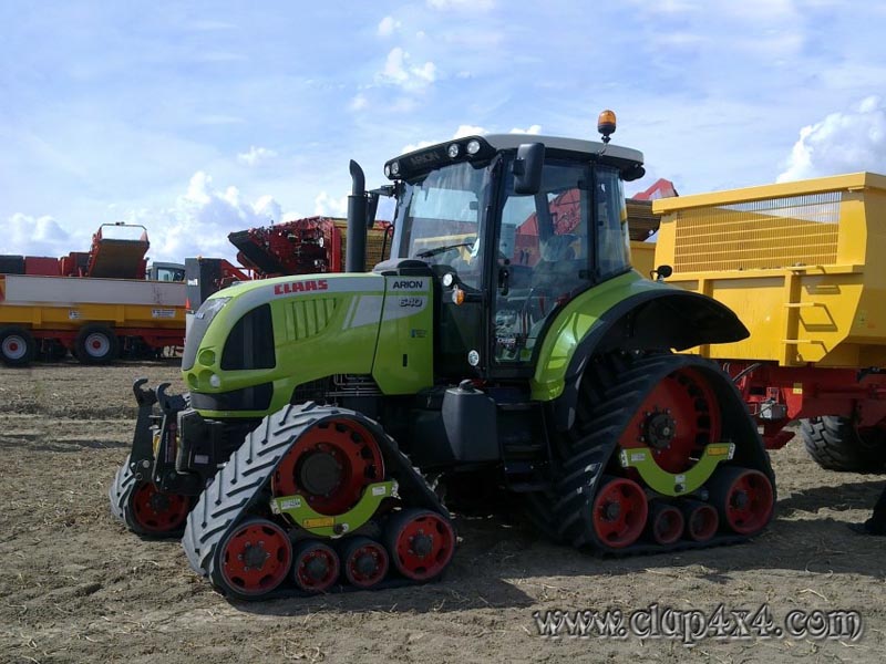 Tractors - Farm Machinery: Class Arion 640 Track