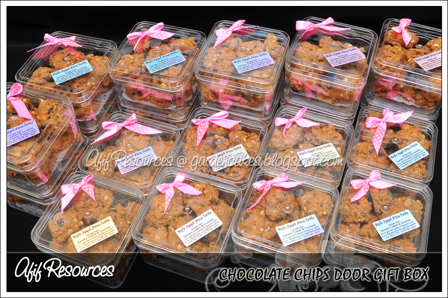 .: Garden Cakes & Cookies :.: Chocolate Chips Door Gift Box