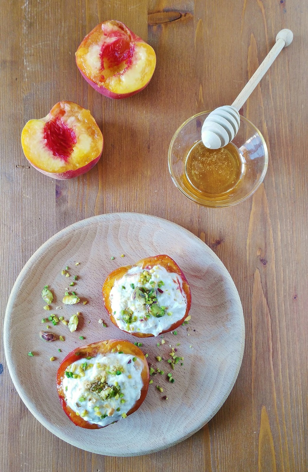 Pesche Ripiene con Ricotta, Robiola e Pistacchi. Tempi lenti in cucina ...