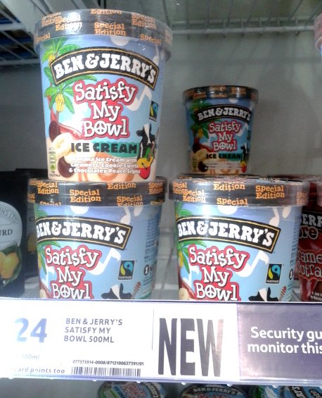 Grocery Gems: New Instore Round Up - Cakes, Christmas & More