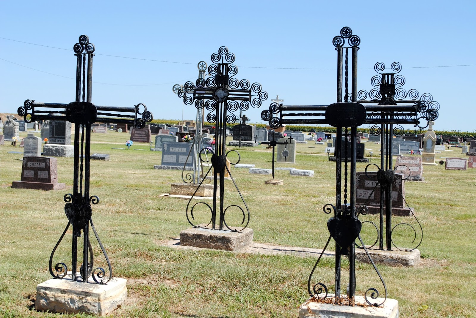 the Grabers: Kansas Day Trip - September cemetery post