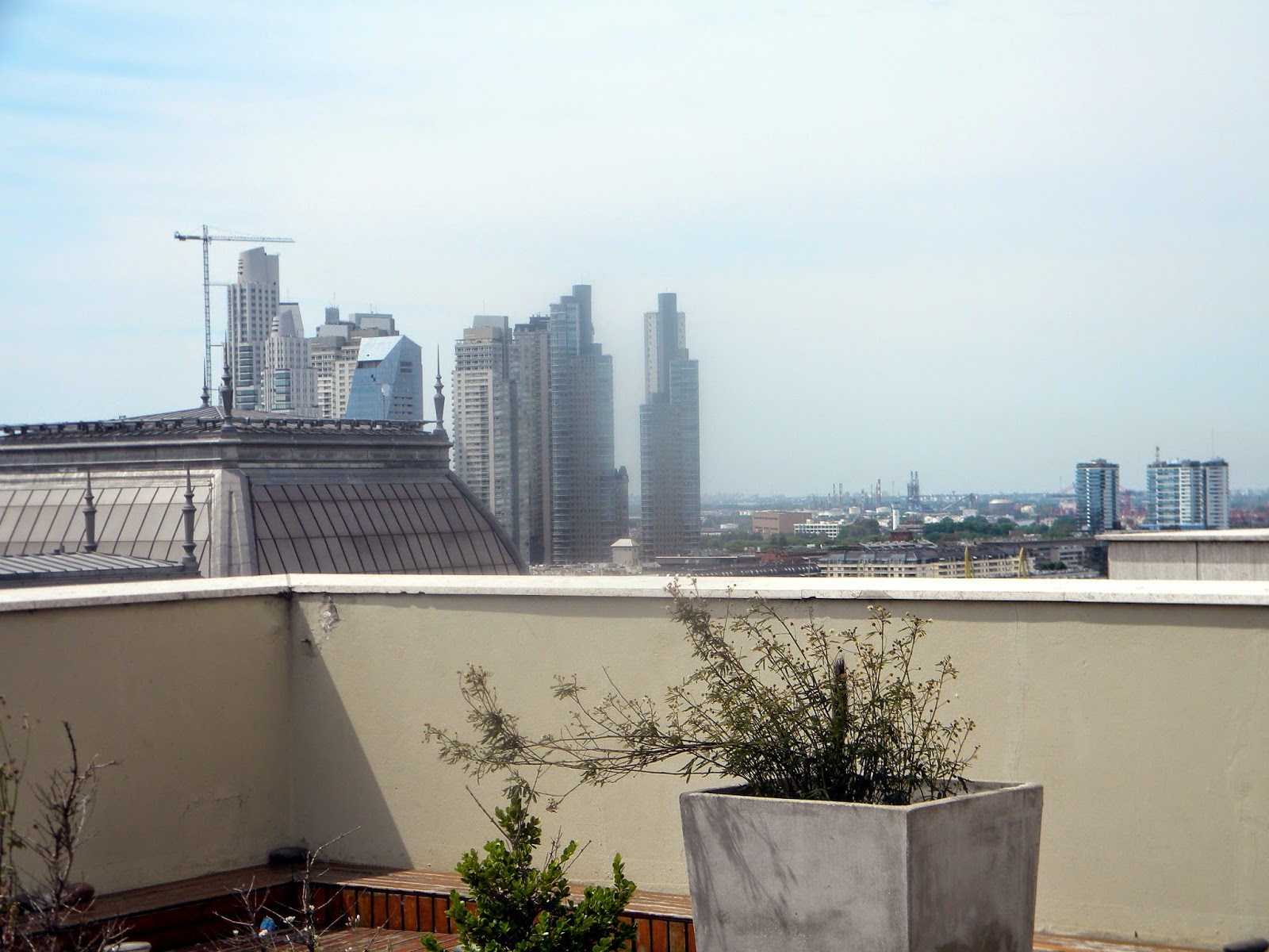 Explorador Turístico: EDIFICIO COMEGA