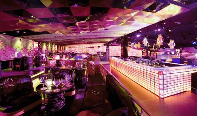Viajar a Barcelona: Discoteca Bling Bling Barcelona