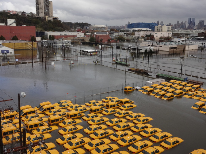 Yimiton's Blog: Hurricane Sandy: Images of flooding in Hoboken, NJ ...