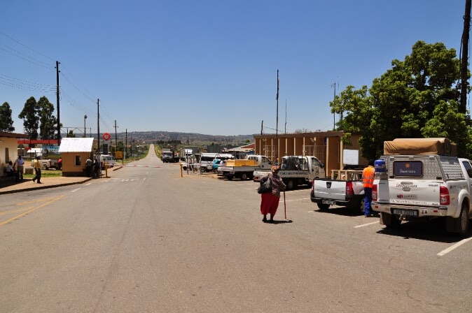 SA Grensposte - SA Ports of Entry: Piet Retief's access to Swaziland