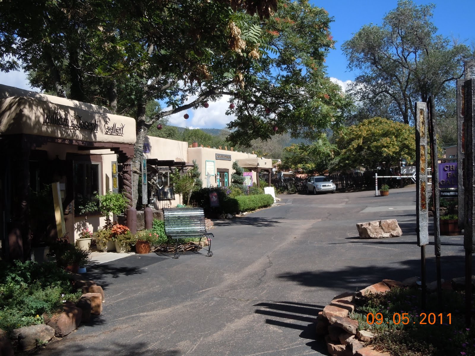 A Visit To Canyon Road / Santa Fe's Gem | Everything Santa Fe