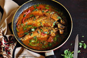 A Homemaker's Diary: Bacha Macher Jhal (Eutropiichthys Vacha in onion ...