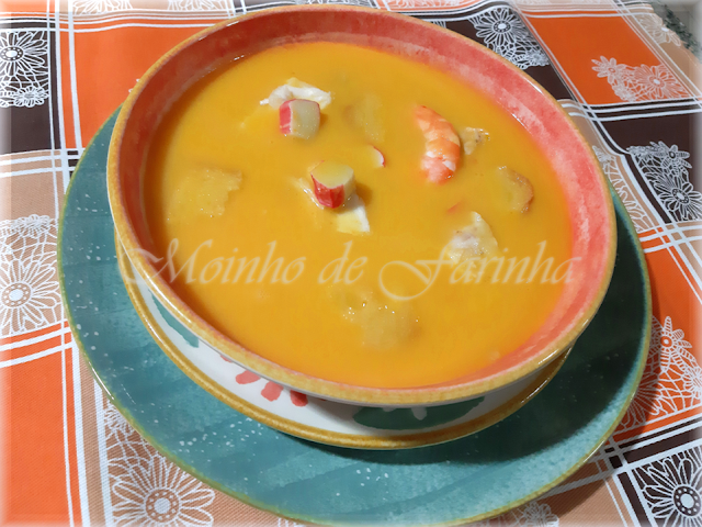 Moinho De Farinha: Sopa rica do mar
